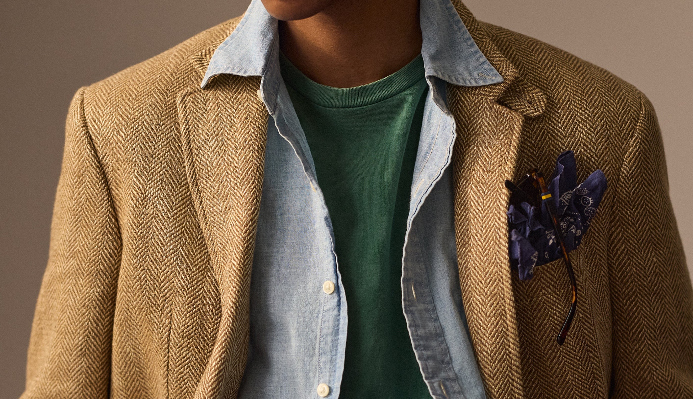 RL Mag - Collar Confidential